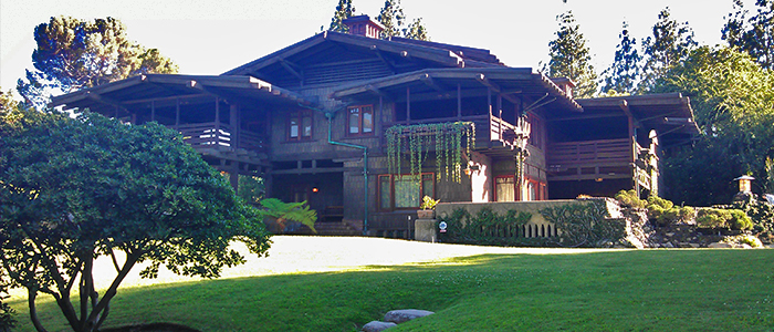 /Answers: Our Favorite Houses In The Movies