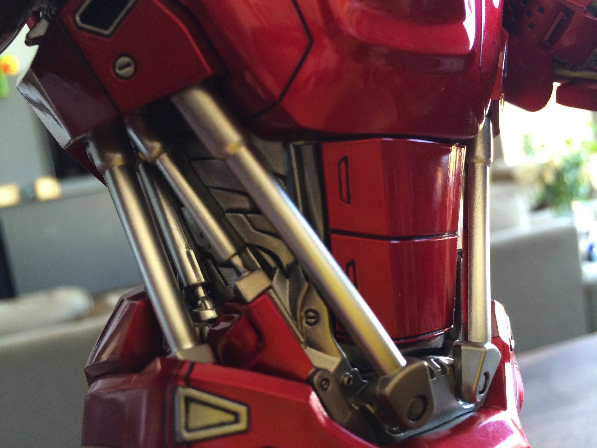 Cool Stuff: Hot Toys Iron Man Red Snapper Sixth Scale Figure