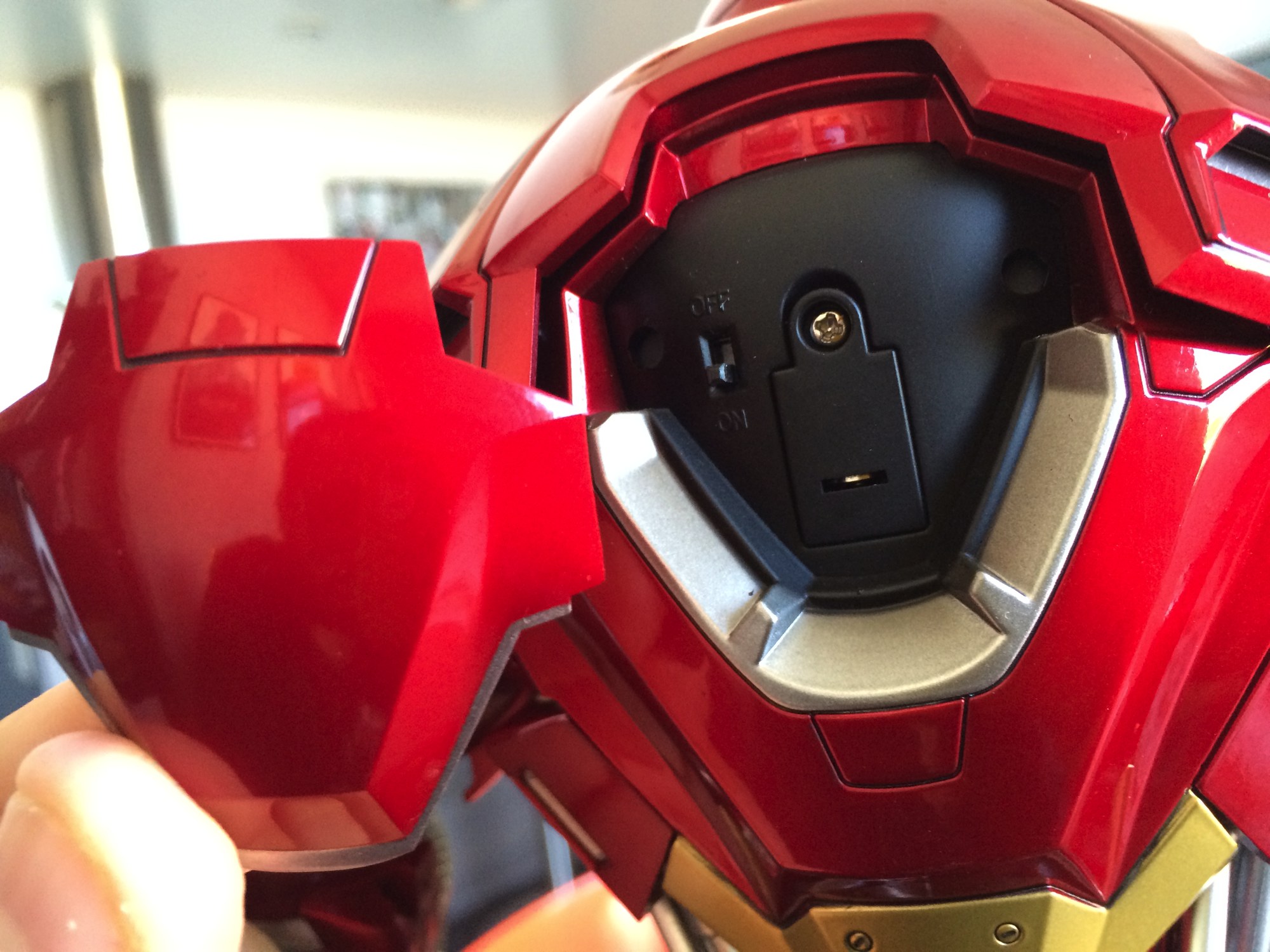 Cool Stuff: Hot Toys Iron Man Red Snapper Sixth Scale Figure