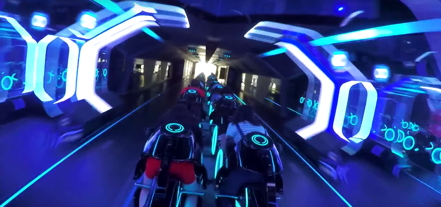 A 'Tron' Ride Is Coming To The Magic Kingdom At Walt Disney World [D23 ...