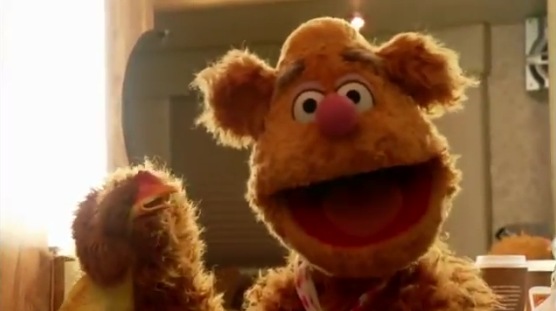Watch A Deleted Scene And Bloopers From 'The Muppets' Blu-Ray