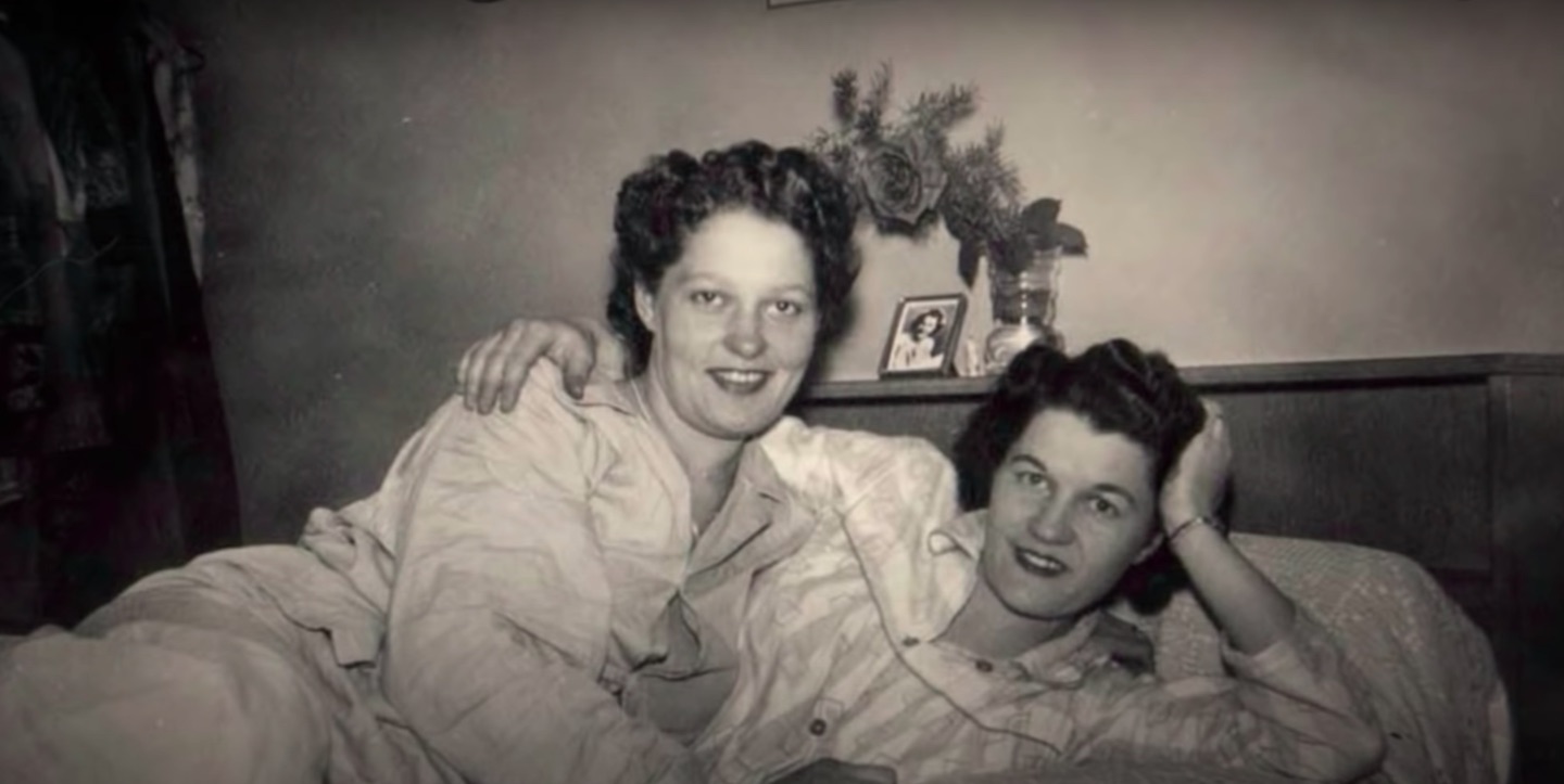 'A Secret Love' Trailer: Netflix Documentary Reveals A Remarkable Six ...