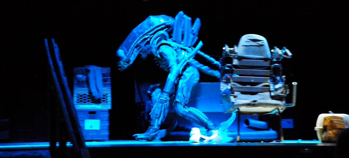 Check Out An Impressive 'Alien' Stage Production Put On By A New Jersey ...