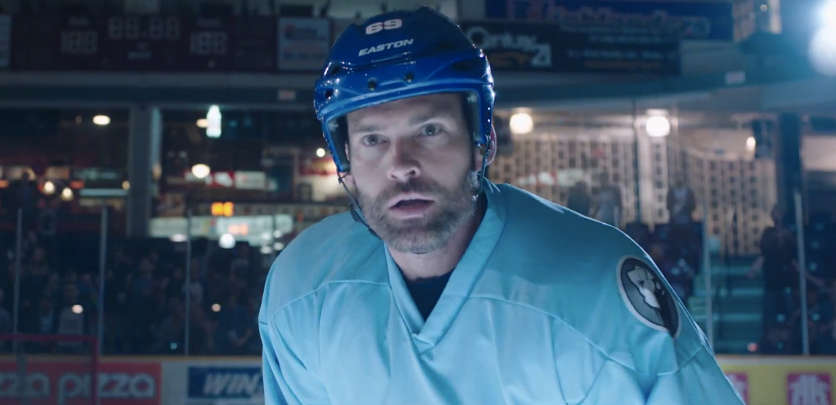 'Goon: Last Of The Enforcers' Trailer: Seann William Scott Hits The Ice ...