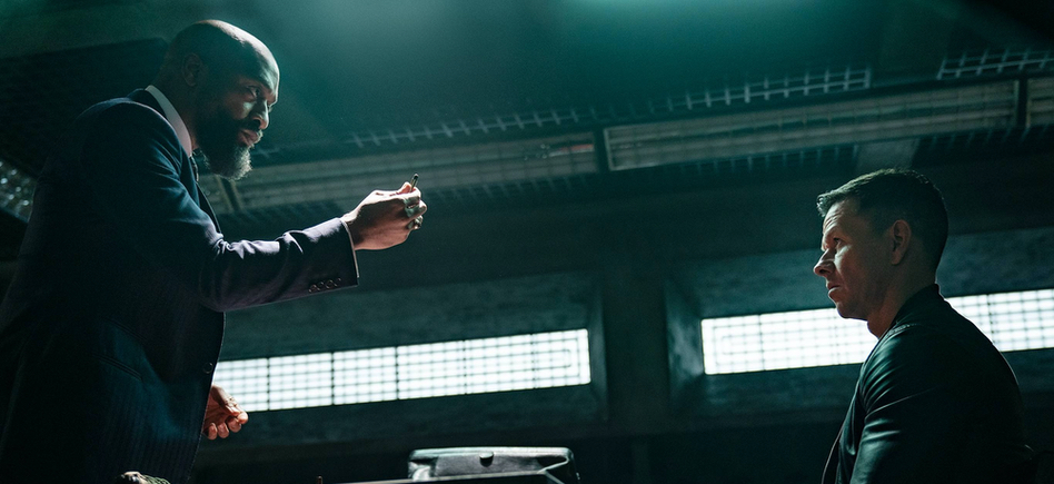 'Infinite' Review: This Blah Reincarnation Sci-Fi Action Flick Should ...