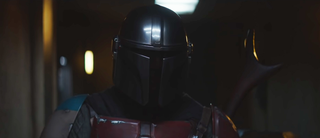 'The Mandalorian' Clip: The Bounty Hunter Doesn't Mind Being Outnumbered