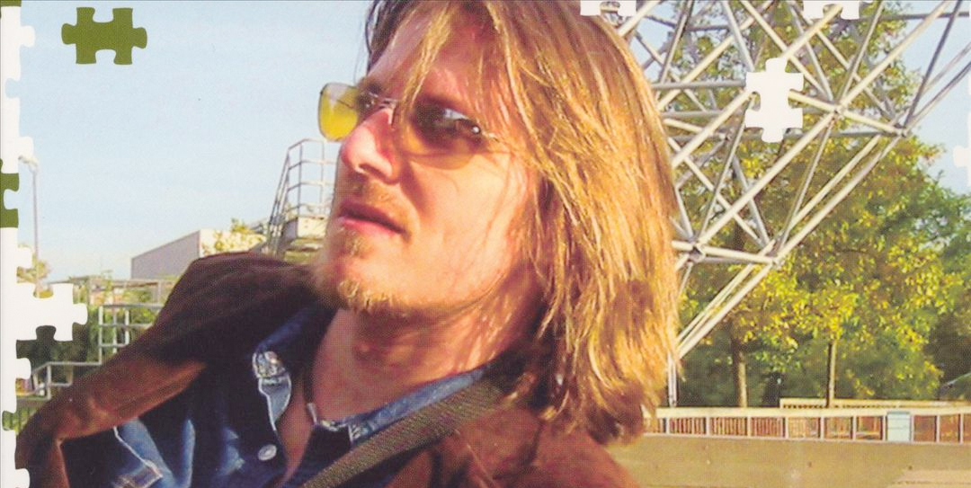 Cool Stuff: This Mitch Hedberg Vinyl Collection Is A Must-Have for ...