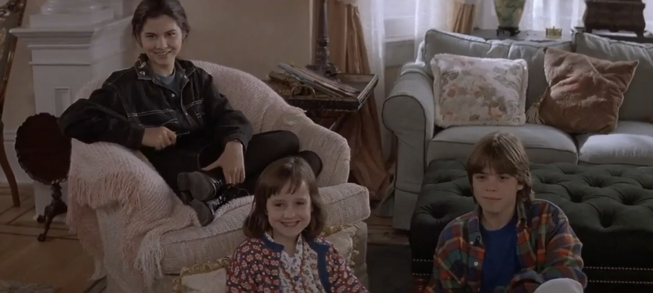 POTD: All The 'Mrs. Doubtfire' Kids Reunited With Pierce Brosnan 25 ...