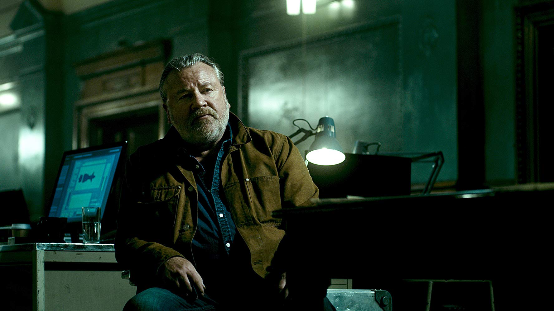 'Black Widow' Recruits 'The Departed' Star Ray Winstone