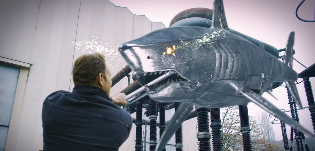 'The Last Sharknado' Trailer Includes Time Travel, Dragon Sharks, And ...