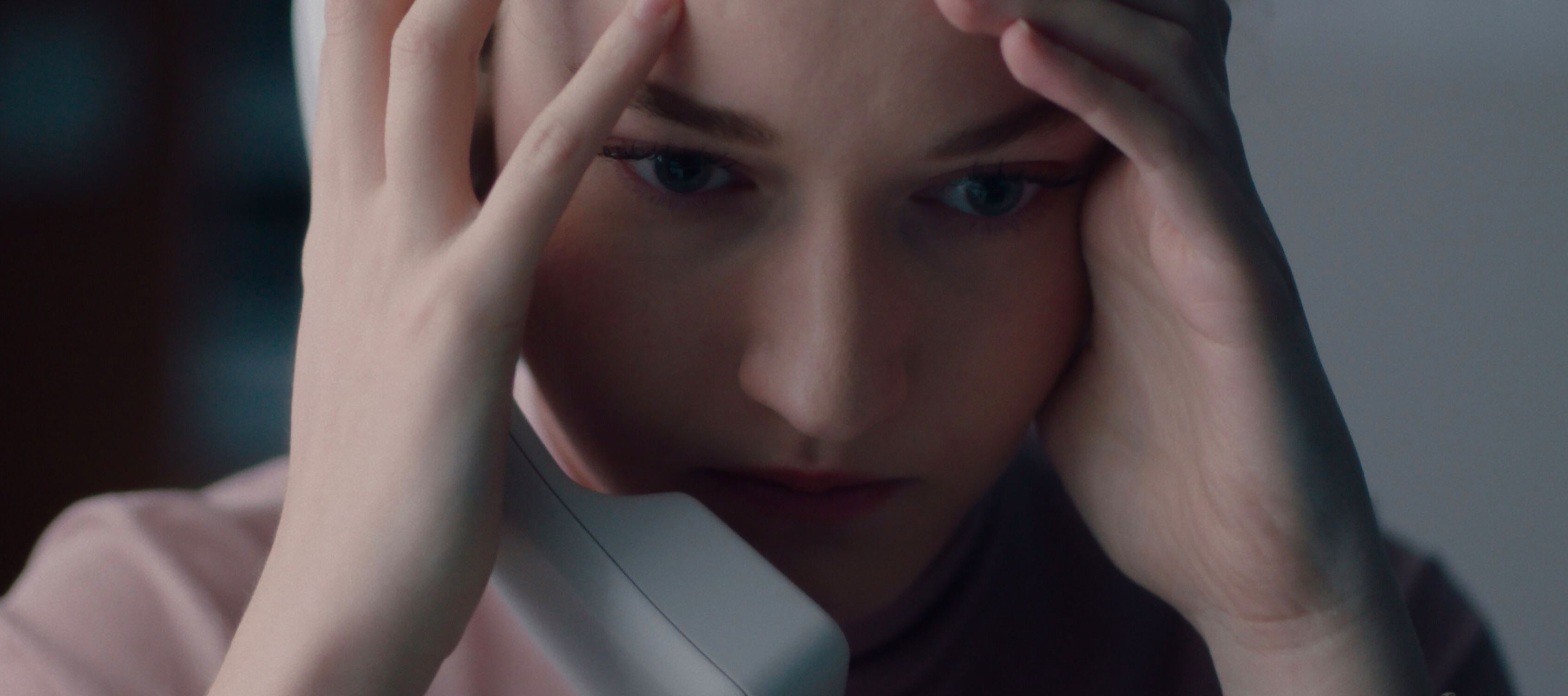 'The Assistant' Trailer: Julia Garner Works For A Sexually Predatory ...